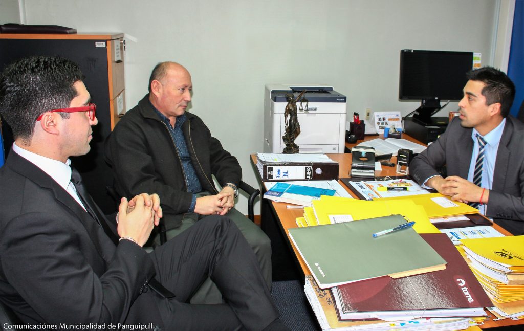 Alcalde Valdivia se reunió con el nuevo fiscal Jaime Calfil por ...