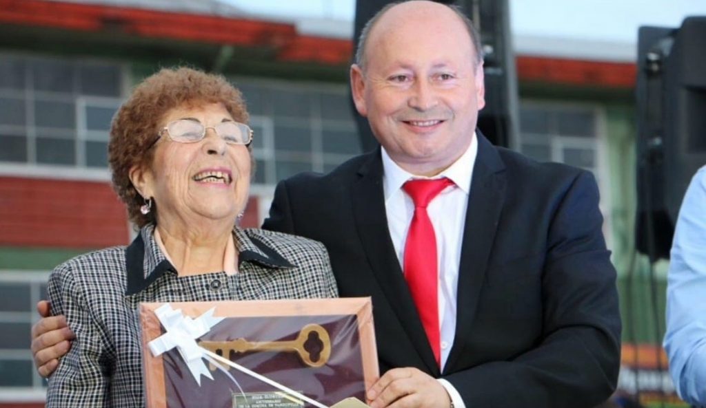 Alcalde Rodrigo Valdivia lamentó fallecimiento de hija ilustre de la ...