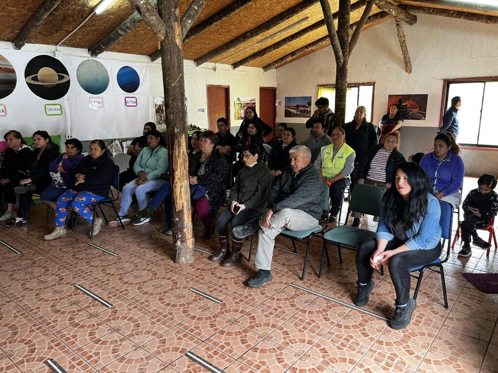 Alcalde Valdivia y Junta de Vecinos de Puerto Fuy coordinan y preparan ...