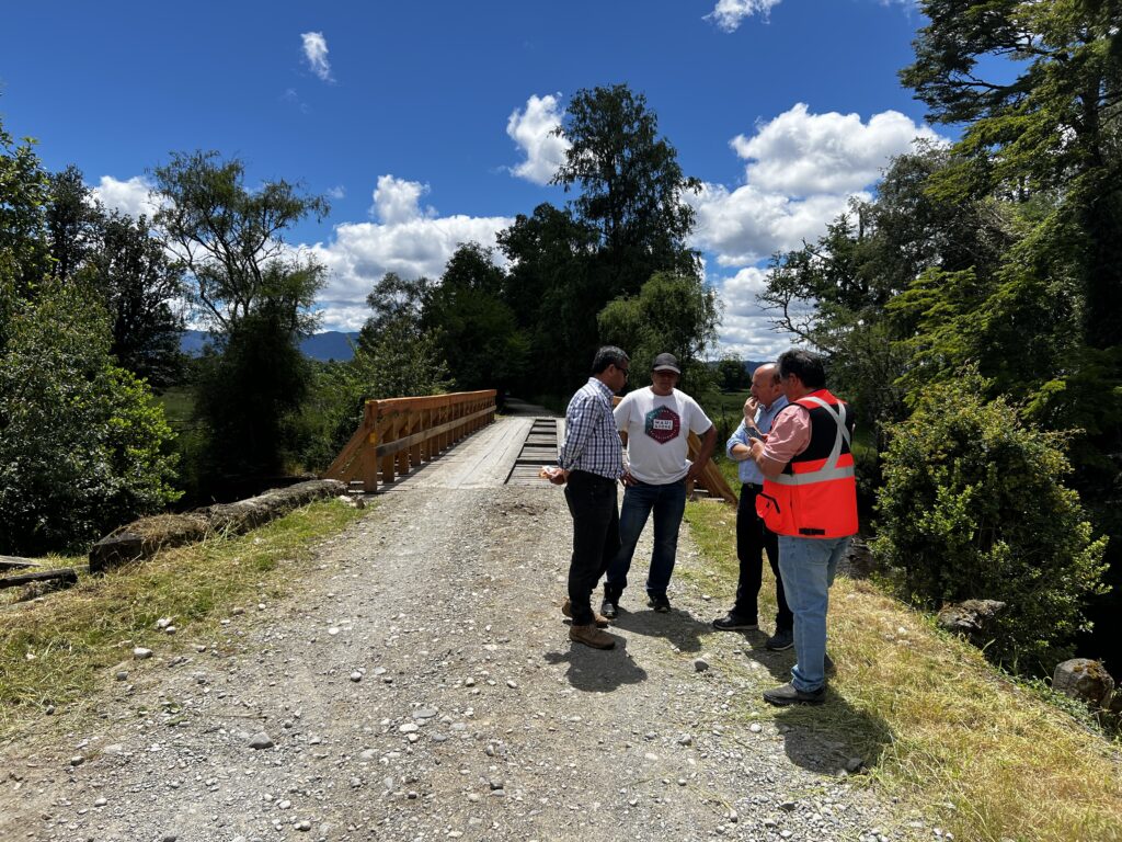 Alcalde Valdivia entrega nuevo puente en Melefquén gracias a alianza ...